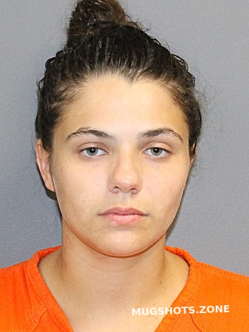 BYRD ANNA 08/25/2022 - Forrest County Mugshots Zone