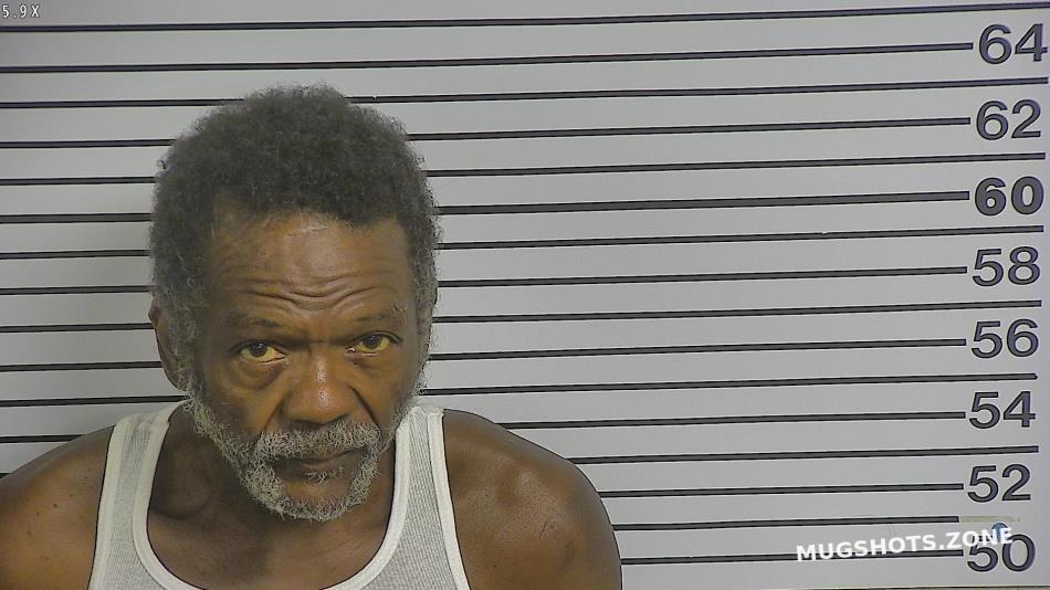 EDWARDS CHARLIE 09/05/2022 - Forrest County Mugshots Zone