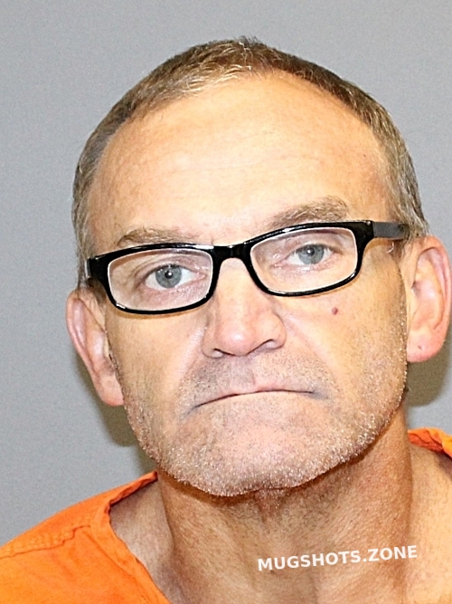 ROBERTS CHARLIE 09/16/2022 - Forrest County Mugshots Zone