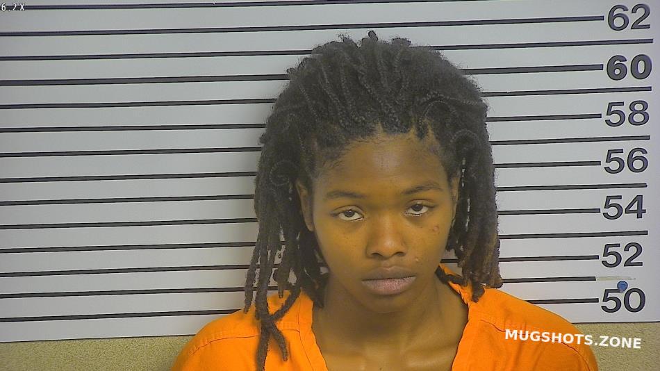 BARNES KENDARICA 10/18/2022 - Forrest County Mugshots Zone