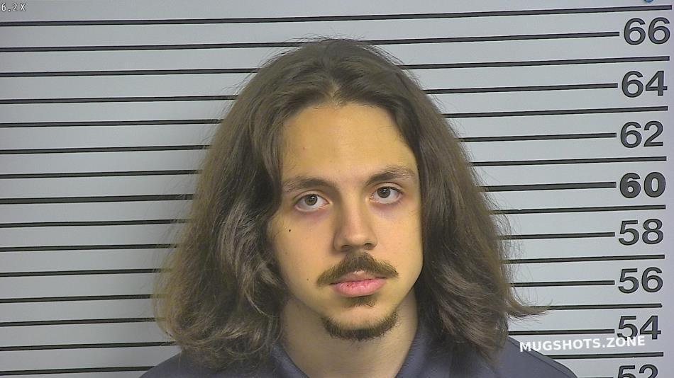 THACKER JACKSON 10/18/2022 - Forrest County Mugshots Zone