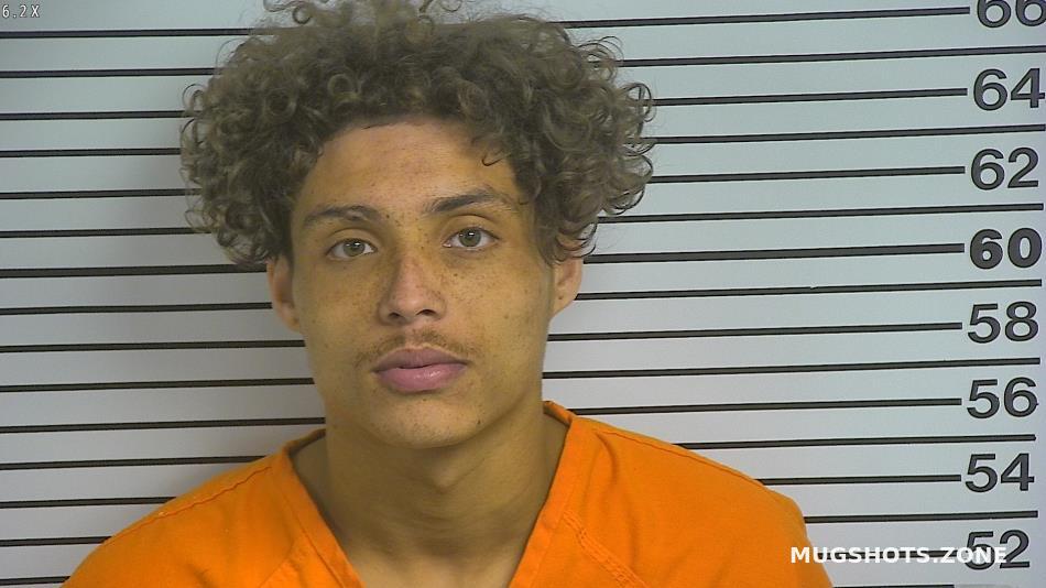 PUEBLA-MUHL EDWARD ISAIAH 12/15/2022 - Forrest County Mugshots Zone