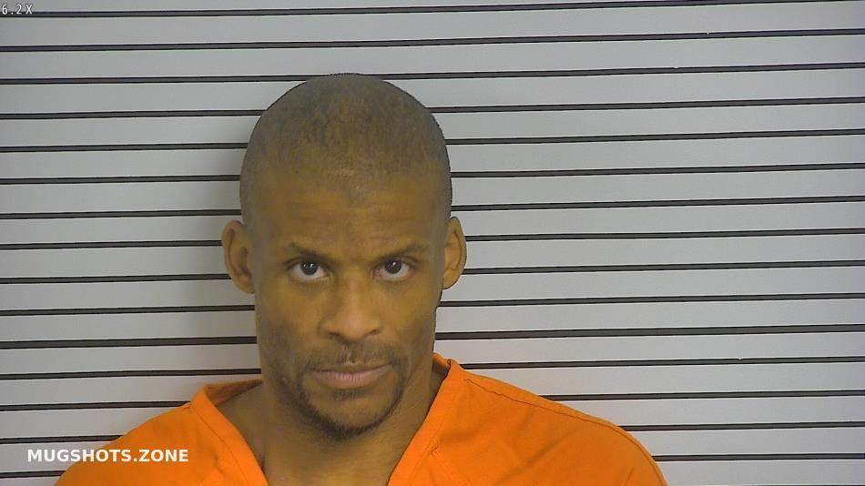 TAYLOR CARLOS SANCHEZ 12/17/2022 - Forrest County Mugshots Zone