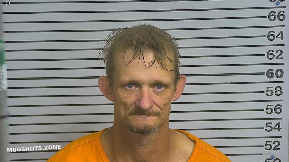HACKER TERRY RAY 04/18/2023 - Forrest County Mugshots Zone