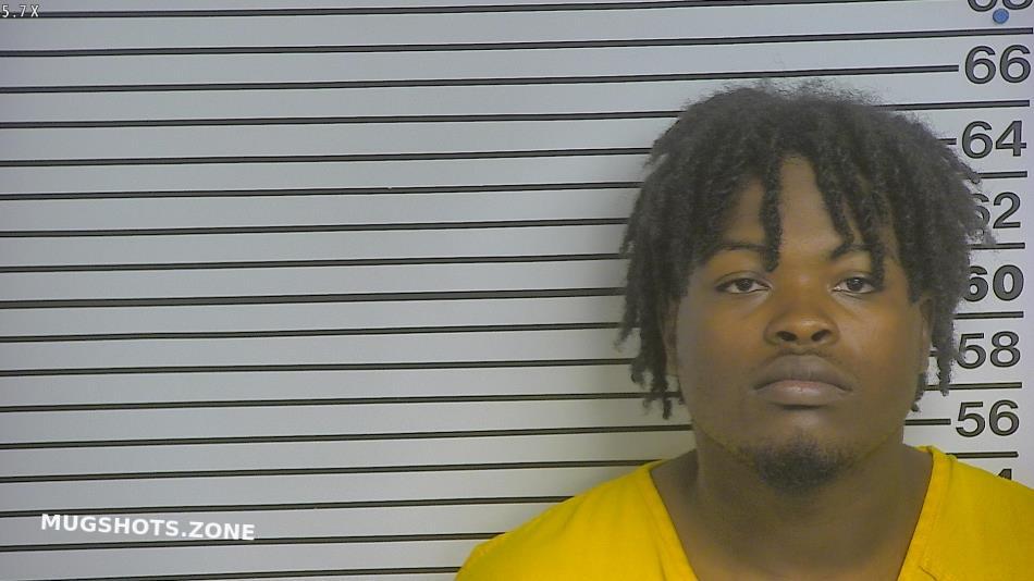MOORE KEVON KHIRY 06/06/2023 - Forrest County Mugshots Zone