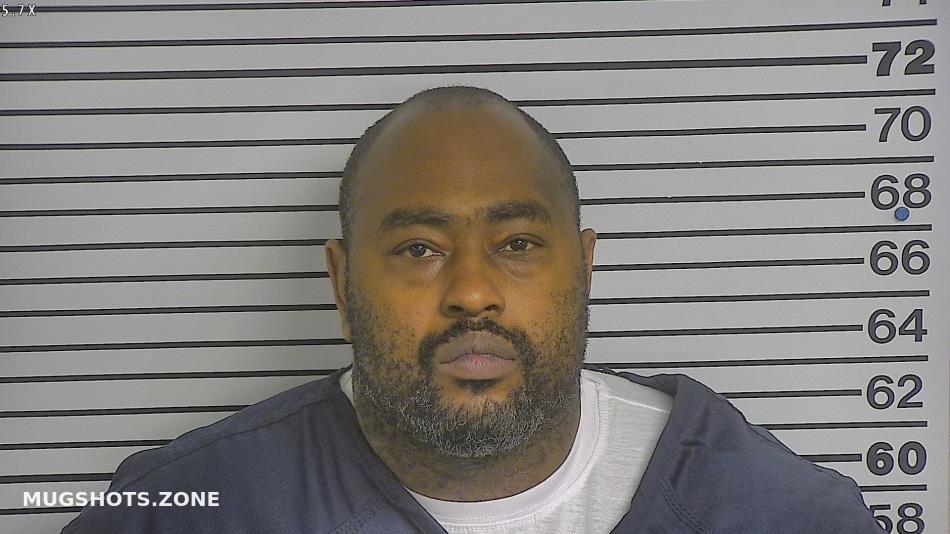 SUMMERALL JARVIN MAURICE 06/14/2023 - Forrest County Mugshots Zone