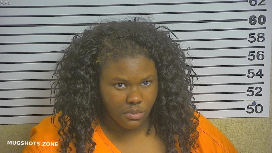 SANDERS DANIELLE 07/08/2024 - Forrest County Mugshots Zone