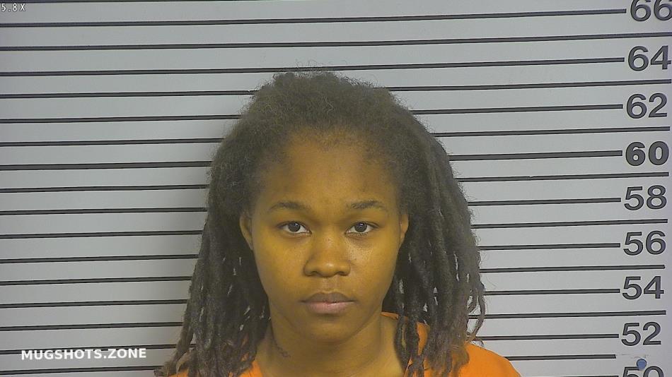 MCCARTY LATOYA MONIQUE 11/16/2024 - Forrest County Mugshots Zone