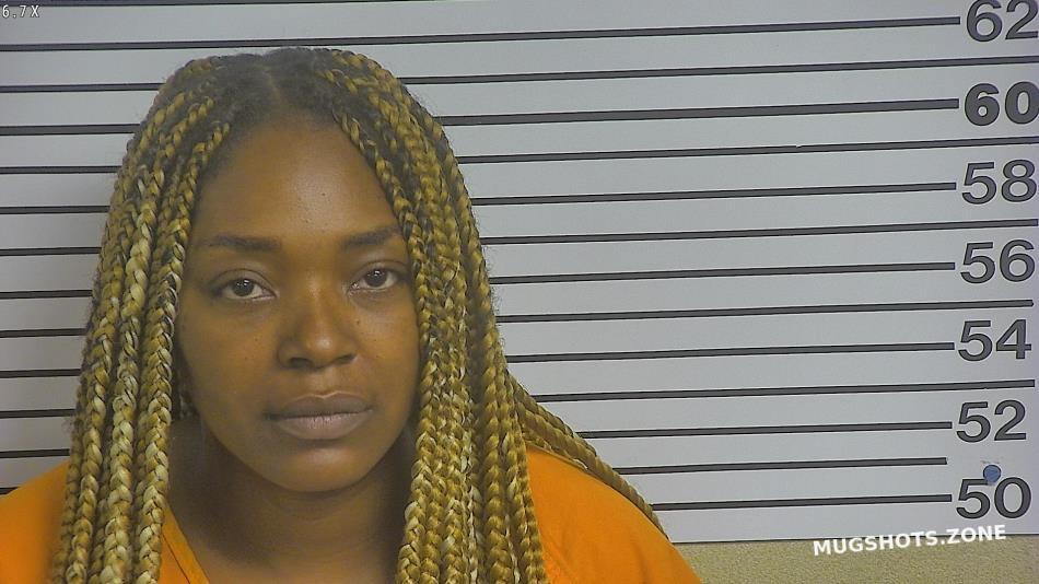 CARTER BRANDI LASHUN 07/27/2025 - Forrest County Mugshots Zone