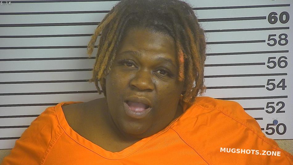 LAW MONIQUE SHAWNIA 08/01/2025 - Forrest County Mugshots Zone