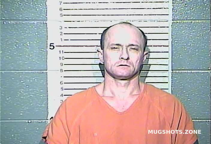 MOORE TERRY EDWARD 08/03/2023 - Franklin County Mugshots Zone