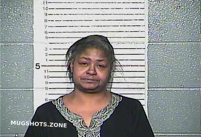 MARTIN STEPHANIE YVETTE 01/30/2024 - Franklin County Mugshots Zone