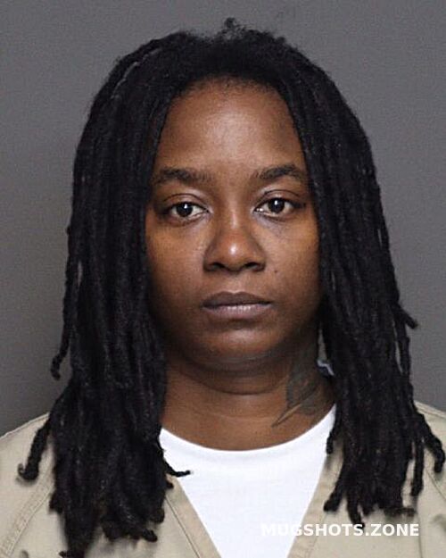 LOWE LATAVIA M 09/19/2025 - Franklin County Mugshots Zone