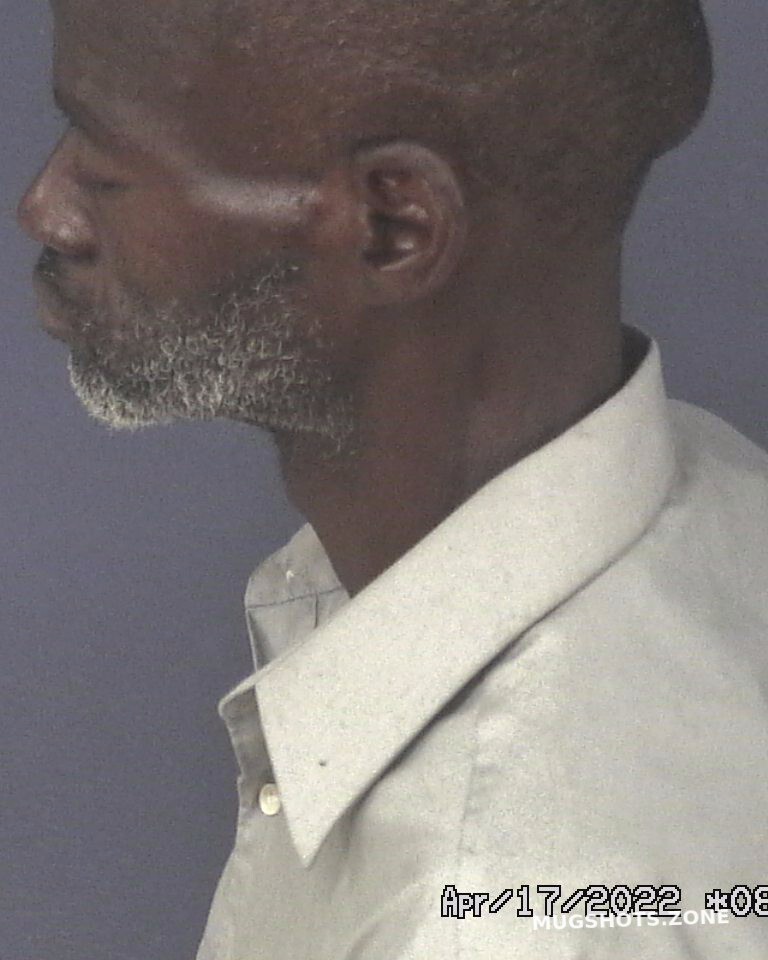 FRAZIER DARRELL PETER 04/17/2022 - Gadsden County Mugshots Zone