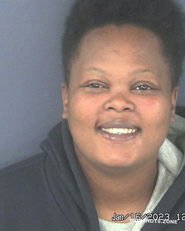 YOUNG KATESHA TASHAY 01/16/2023 - Gadsden County Mugshots Zone