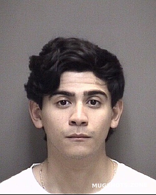ROCHA ERIC . 04/04/2025 - Galveston County Mugshots Zone