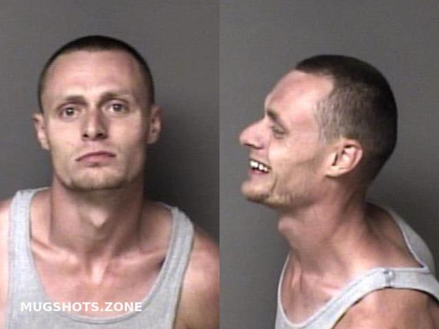 HOYLE EVERETTE TRACEY 07/07/2021 - Gaston County Mugshots Zone