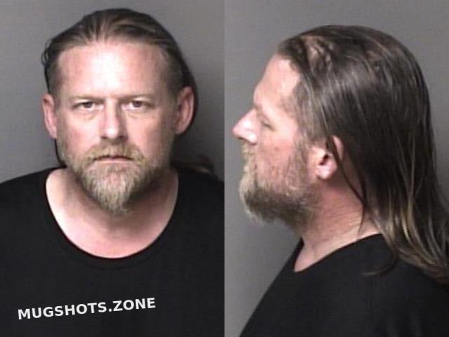 SIGMON JONATHON MATTHEW 12/06/2021 - Gaston County Mugshots Zone