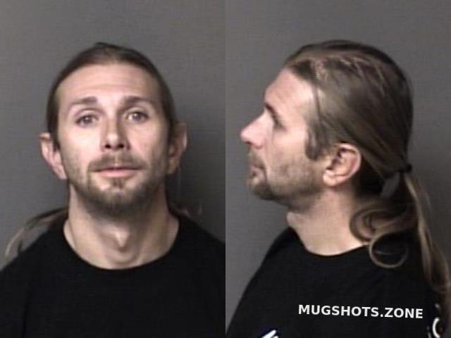 RIGGINS CLIFTON ROBERT 12/13/2021 - Gaston County Mugshots Zone