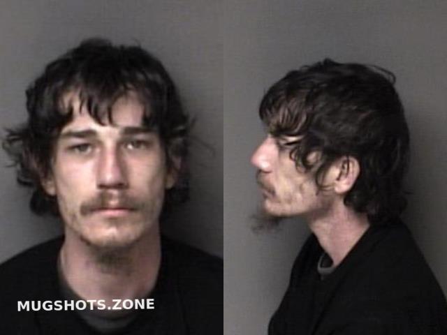 BENFIELD CHRISTOPHER ANTHONY 12/17/2021 - Gaston County Mugshots Zone