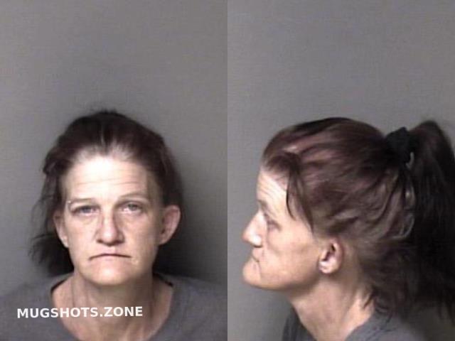 DONALDSON APRIL ANNETTE 01/18/2022 - Gaston County Mugshots Zone