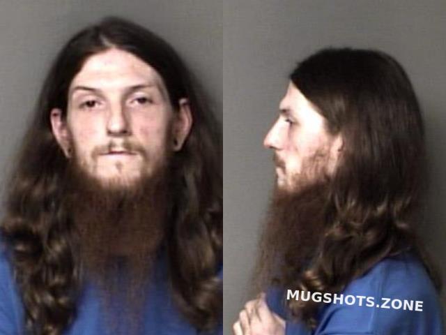 WOOTEN CHRISTOPHER SEAN 10/04/2022 - Gaston County Mugshots Zone