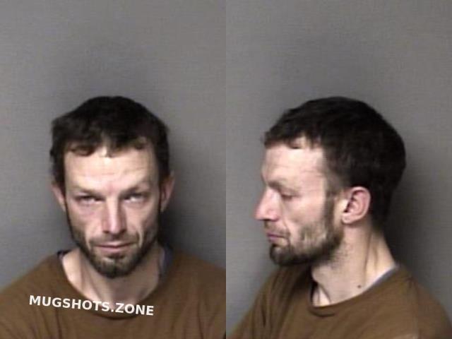 MCGINNIS BRIAN JAYCE 11/18/2023 - Gaston County Mugshots Zone