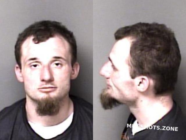 HARRIS DUSTIN RAY 02/21/2024 - Gaston County Mugshots Zone