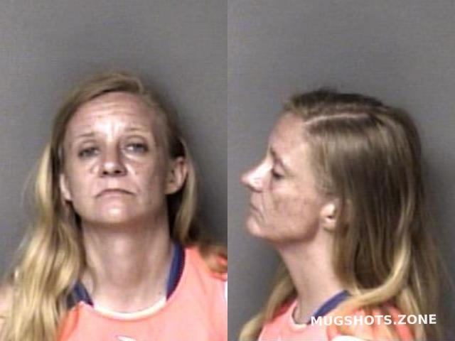 AIKEN DEBORAH SUE 07/24/2024 - Gaston County Mugshots Zone AIKEN DEBORAH SUE 07/24/2024 - Gaston County Mugshots Zone