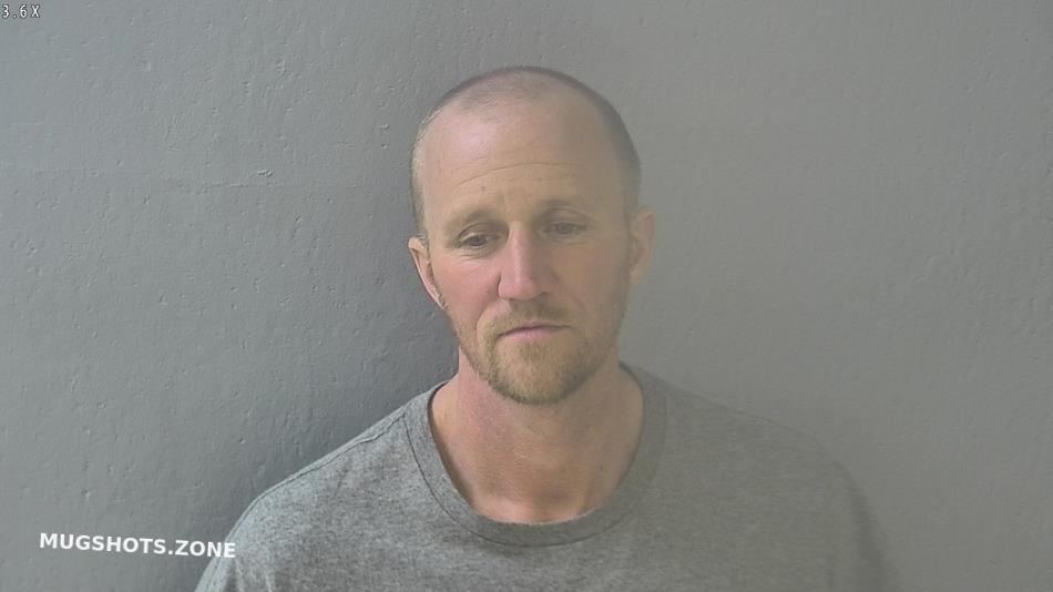 HUGHES CHRISTOPHER WAYNE 01/27/2022 - Greene County Mugshots Zone