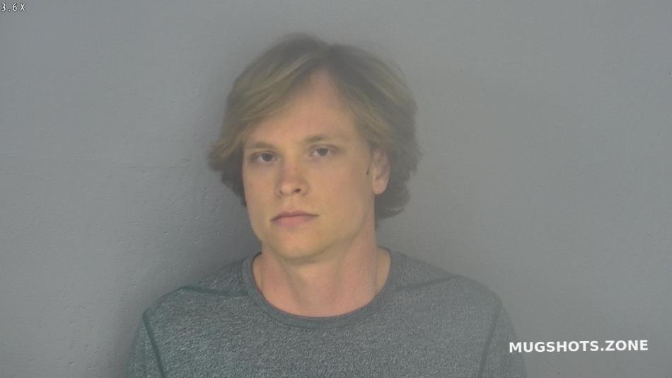 EASTLUND ANDREW JAMES 03/17/2022 - Greene County Mugshots Zone