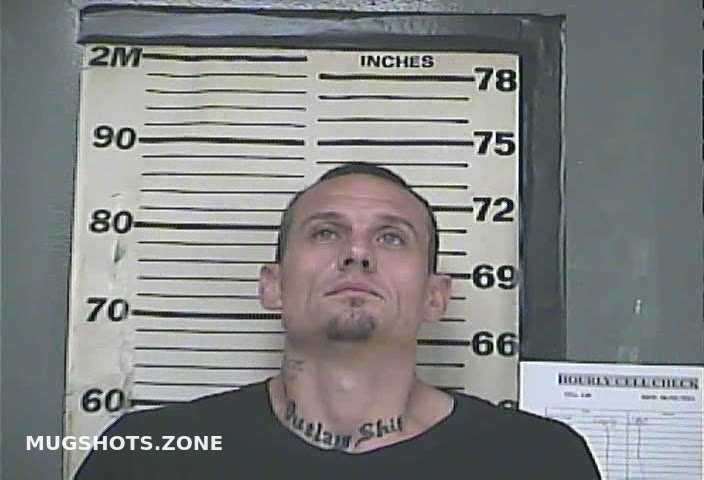 SHUMATE DEREK TODD 06/02/2021 - Greenup County Mugshots Zone