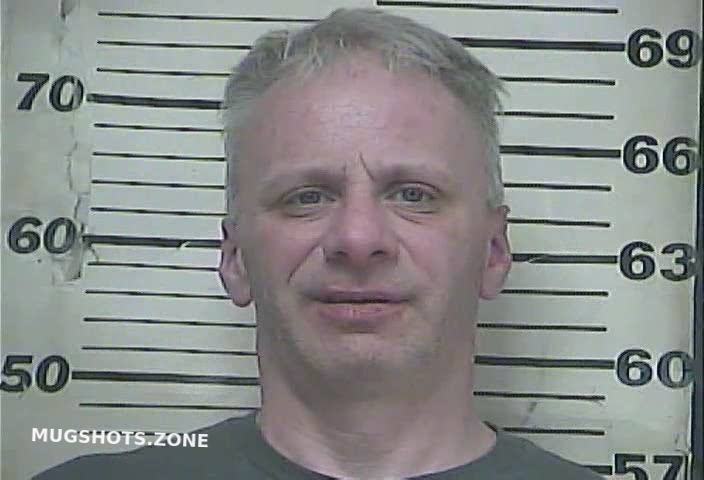 DICKERSON ANTHONY LAWRENCE 04/19/2022 - Greenup County Mugshots Zone