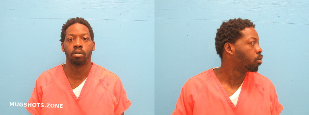 BROWN CLAYTON DUWAN 11/30/2022 - Guadalupe County Mugshots Zone