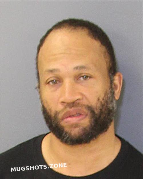 WILLIAMS DERICK 01/11/2022 - Guilford County Mugshots Zone