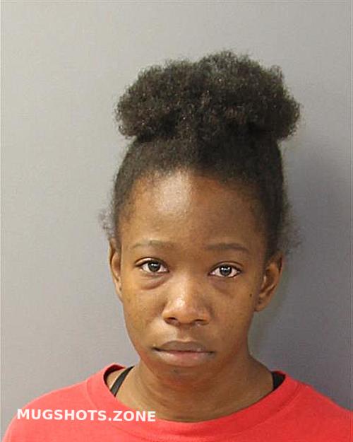 MOORE KENISHA 01/20/2022 - Guilford County Mugshots Zone