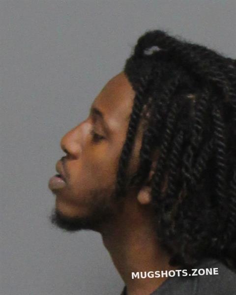 FIELDS TRAYVON PARIS 08/29/2022 - Guilford County Mugshots Zone