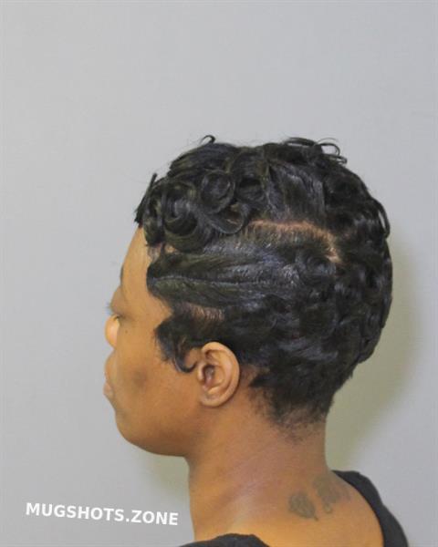 EDWARDS NATASHA SHANTELL 10/30/2022 - Guilford County Mugshots Zone