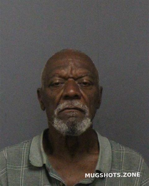 DAVIS STUART ALLEN 09/27/2023 - Guilford County Mugshots Zone
