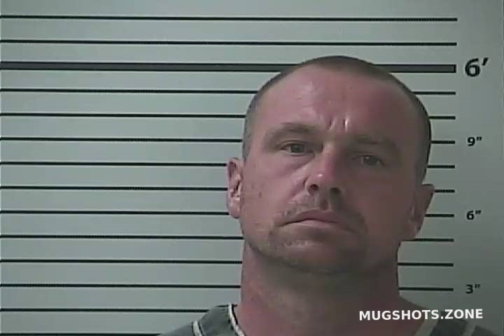 FOX DERRICK GLENN JR 08/26/2022 - Hancock County Mugshots Zone