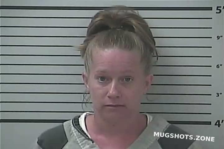HOFFER MICHELLE LYNN 06/29/2023 - Hancock County Mugshots Zone