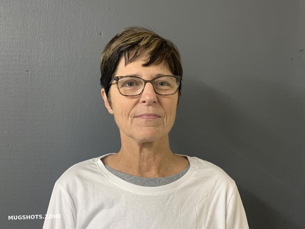 NIX TRACEY HOWARD 11/16/2022 - Hardee County Mugshots Zone