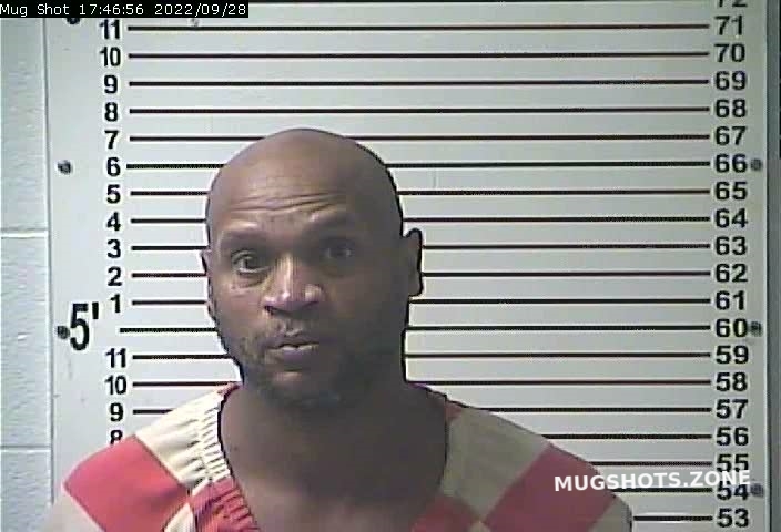 RIGGS ADRIAN DIONNE 09/28/2022 - Hardin County Mugshots Zone