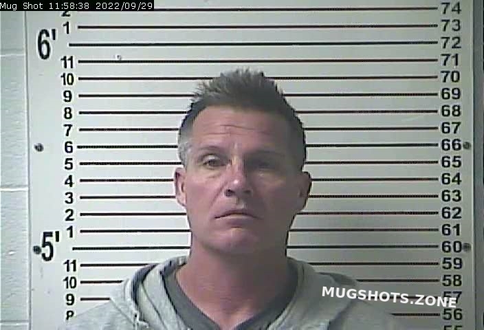 HICKS ROBERT LINTON 09/29/2022 - Hardin County Mugshots Zone HICKS ROBERT LINTON 09/29/2022 - Hardin County Mugshots Zone