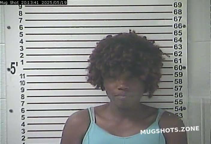 PEELER AYUNA ALEXZANDRIA 05/19/2025 - Hardin County Mugshots Zone