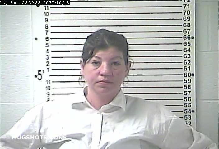 PERRY JENNIFER BETH 10/19/2025 - Hardin County Mugshots Zone