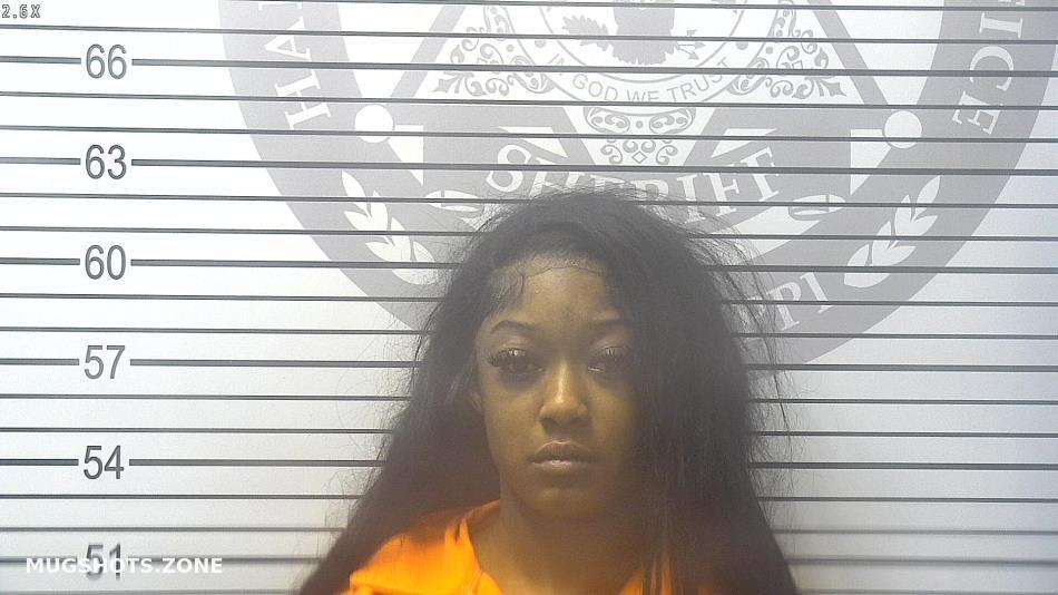 DAVIS ALENA AYRHEANNA 01/16/2024 - Harrison County Mugshots Zone