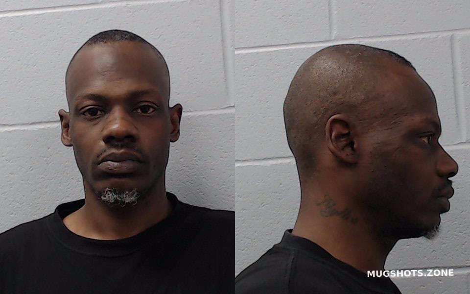 DAVIS JAMES DARRELL 04/06/2023 - Hays County Mugshots Zone