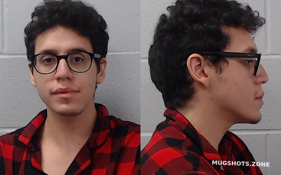 DE LA CRUZ CHRISTOPHER ALEXANDER 06/04/2024 - Hays County Mugshots Zone