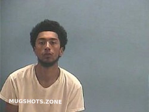 COREYAN ROBERTS 11/15/2022 - Hempstead County Mugshots Zone